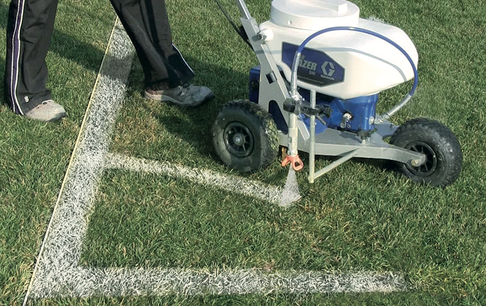 Les étapes pour tracer efficacement son terrain de sport